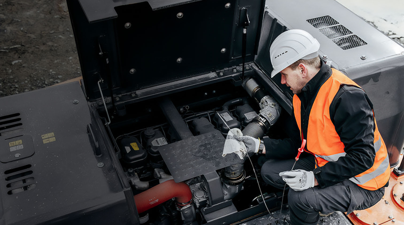 Develon Premium Extended Warranty | Develon Europe